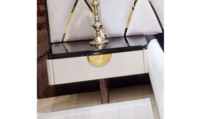 Dior Komodin | Medusa Home